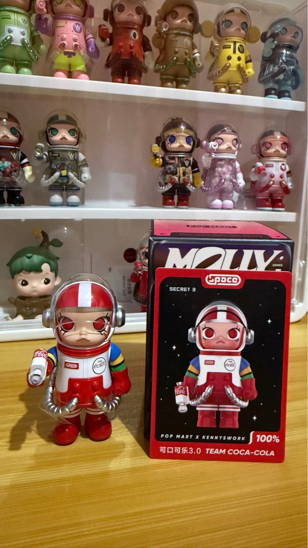 Space Molly SECRET Series 3 Coca Cola, Hobbies & Toys, Toys & Games on ...