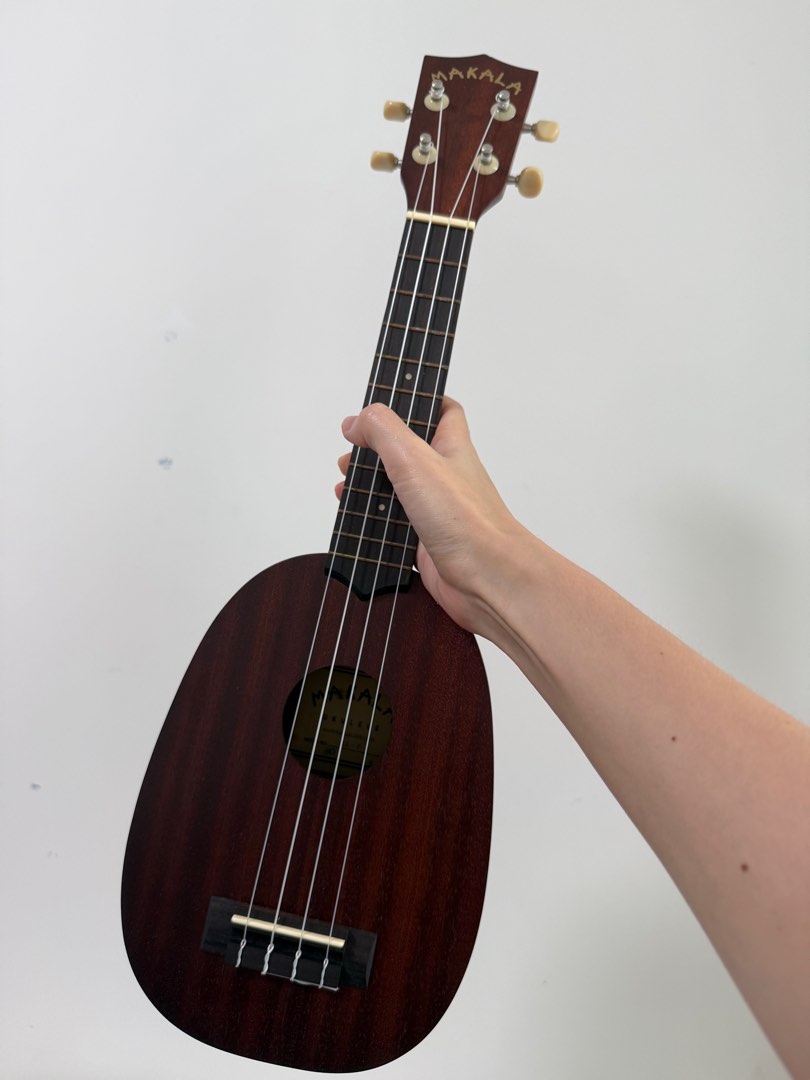 Ukulele, Hobbies & Toys, Music & Media, Musical Instruments on Carousell