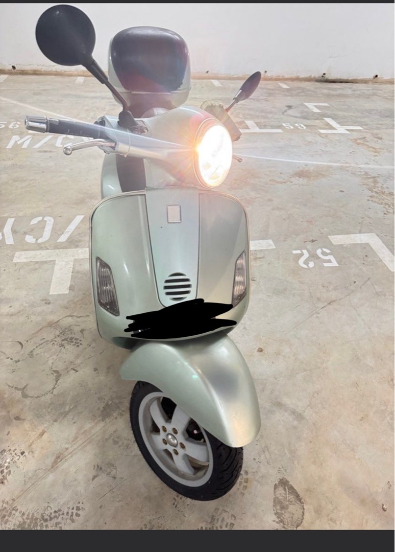 Vespa ct200, Motorcycles, Motorcycles for Sale, Class 2B on Carousell