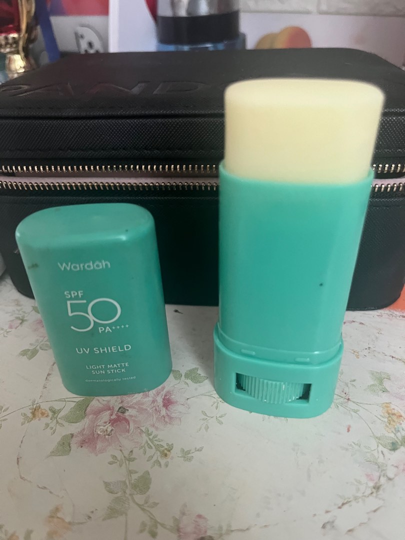 Wardah Sunscreen Stick SPF50, Beauty & Personal Care, Face, Face Care ...