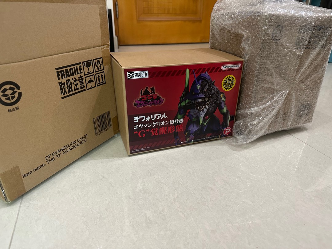 Xplus Eva 哥斯拉 初號機 及 2號機 野獸G 覺醒形態 限定版 有燈, 興趣及遊戲, 玩具 & 遊戲類 - Carousell