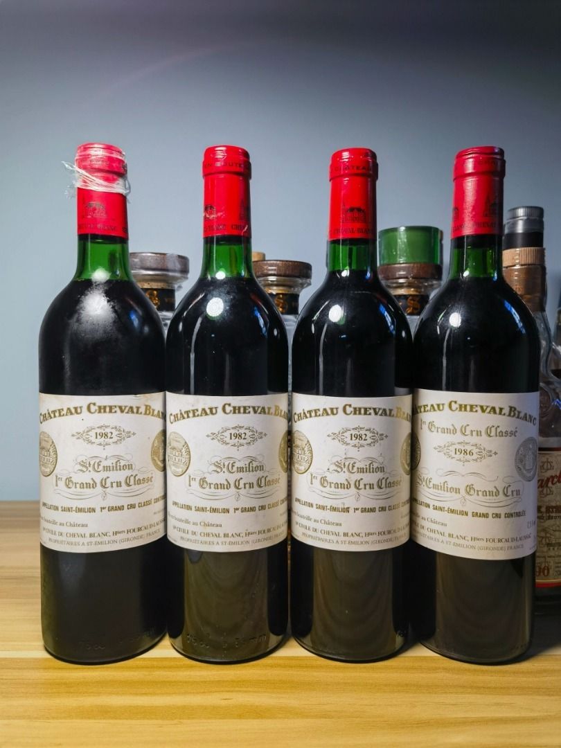 專營世界名莊紅酒回收 拉菲Lafite 拉圖Latour 瑪歌Margaux 武當Mouton 奧比昂Haut Brion 帕圖斯Petrus 里鵬Le pin 歐頌Ausone 白馬 ...