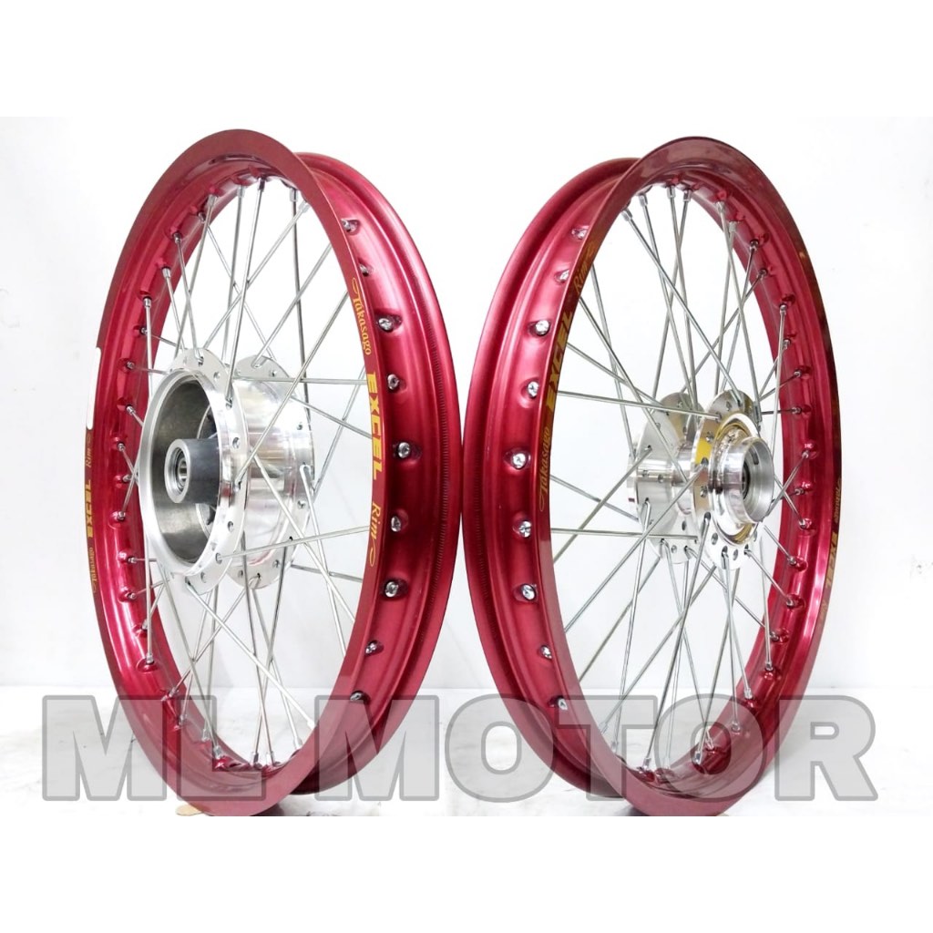 AEROX EXCELRIM, Motorcycles, Motorcycle Apparel on Carousell