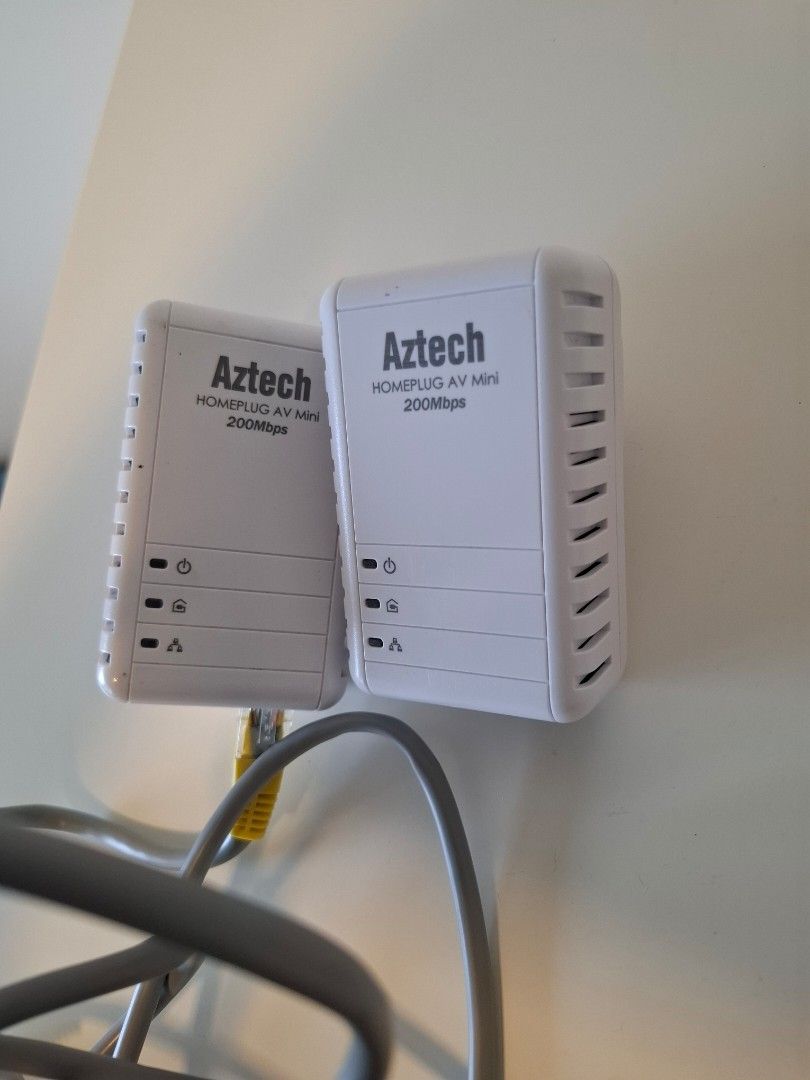 Aztech Homeplug AV 200mbps, Computers & Tech, Parts & Accessories ...