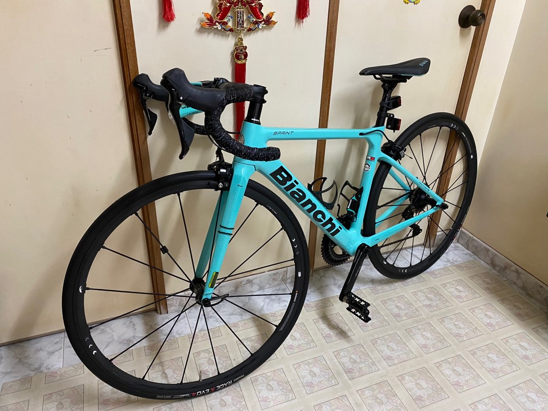 Bianchi Sprint size 47 105件 11速 C夾 少改 非常新淨, 運動產品, 單車及配件, 單車 - Carousell