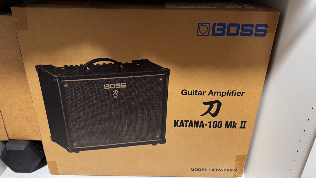 Boss Katana-100 Mk II, Hobbies & Toys, Music & Media, Musical ...