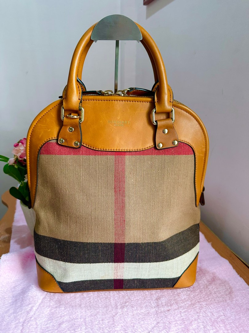 Burberry Laptop Bag, Luxury, Bags & Wallets on Carousell