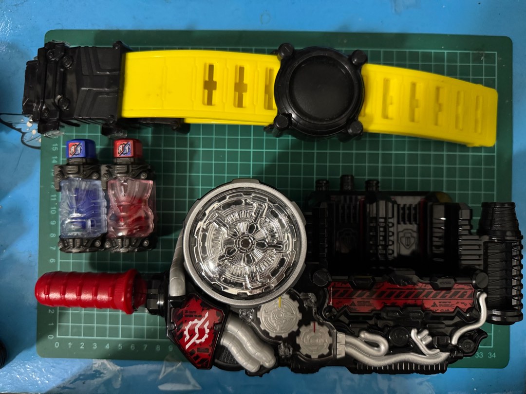 DX Kamen Rider Build Driver, Hobbies & Toys, Toys & Games on Carousell