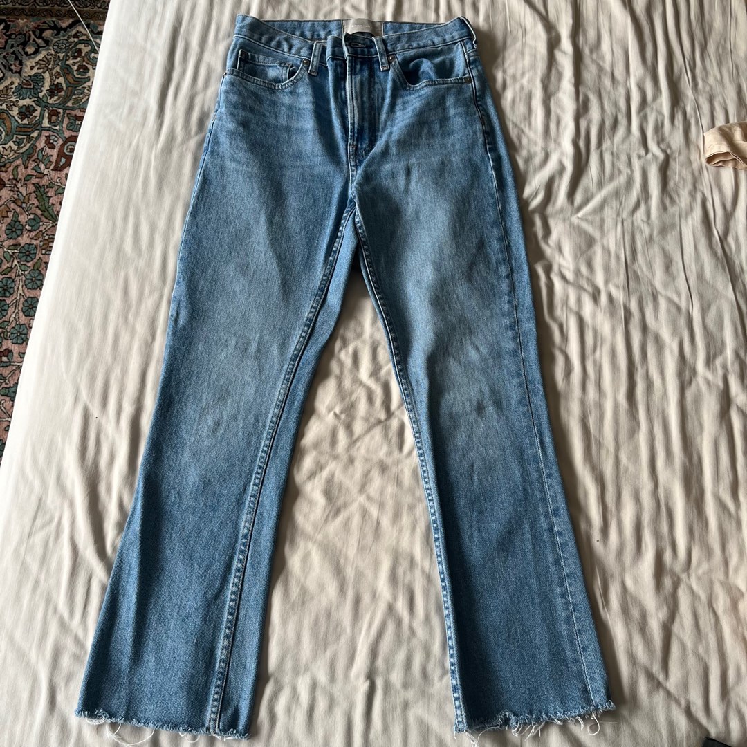 Everlane high rise kick crop Jeans, Women's Fashion, Bottoms, Jeans ...