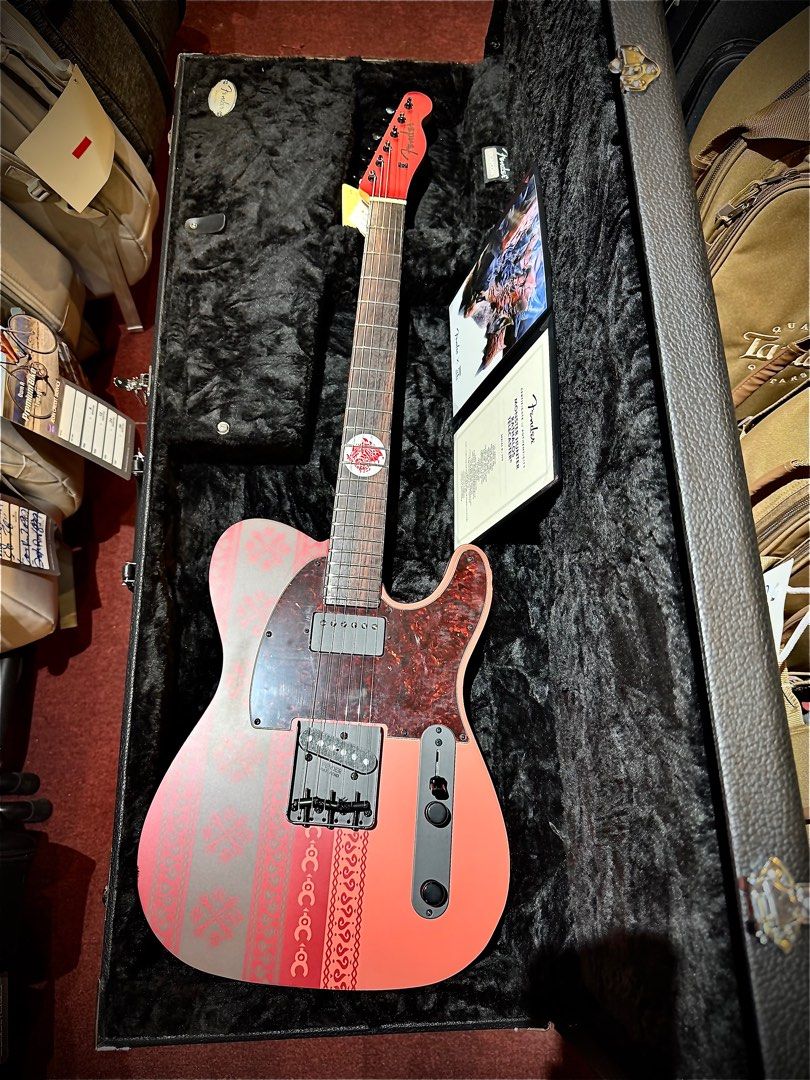 Fender MIJ Limited Edition *Monster Hunter* Rathalos Telecaster Guitar ...