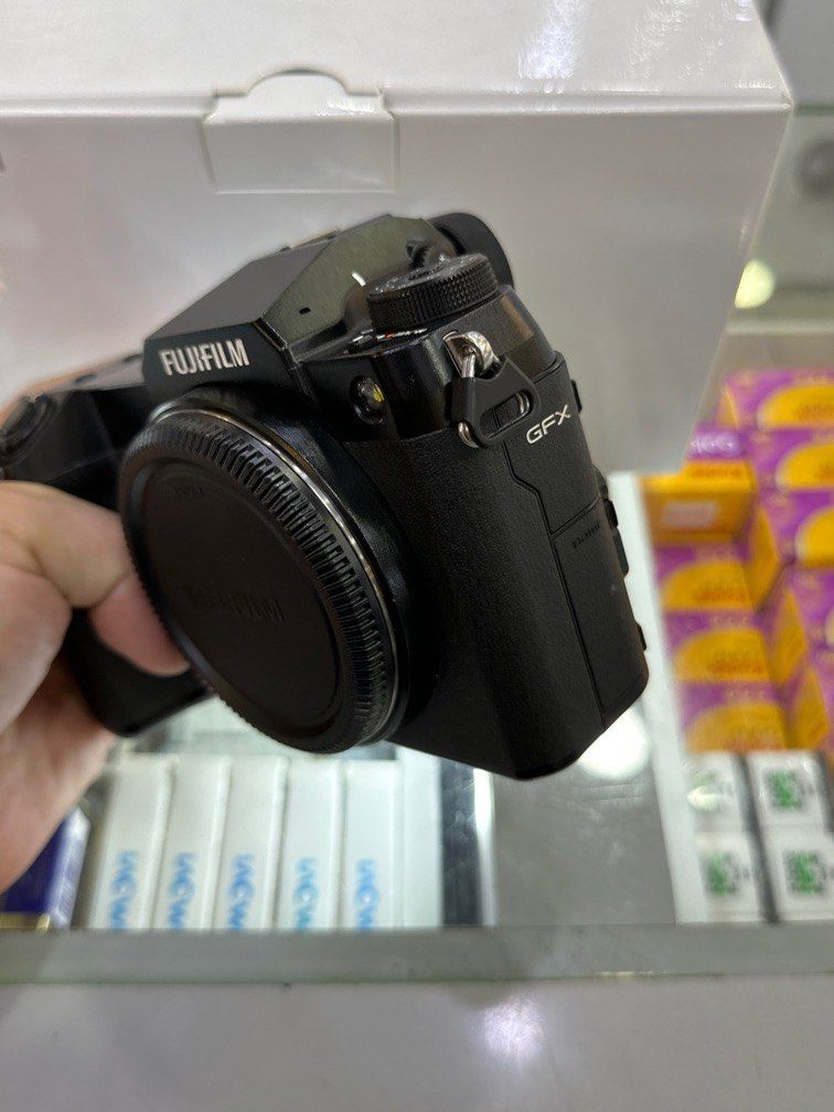 Fujifilm GFX100S GFX 100s Medium Format Mirrorless Body (SC: 20k ...