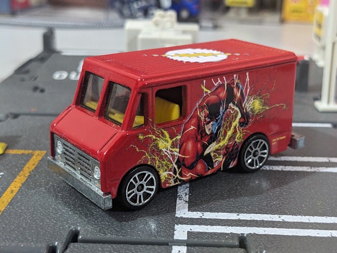 Hot Wheels Premium DC COMBAT MEDIC Flash Real Riders, Hobbies & Toys, Toys & Games on Carousell
