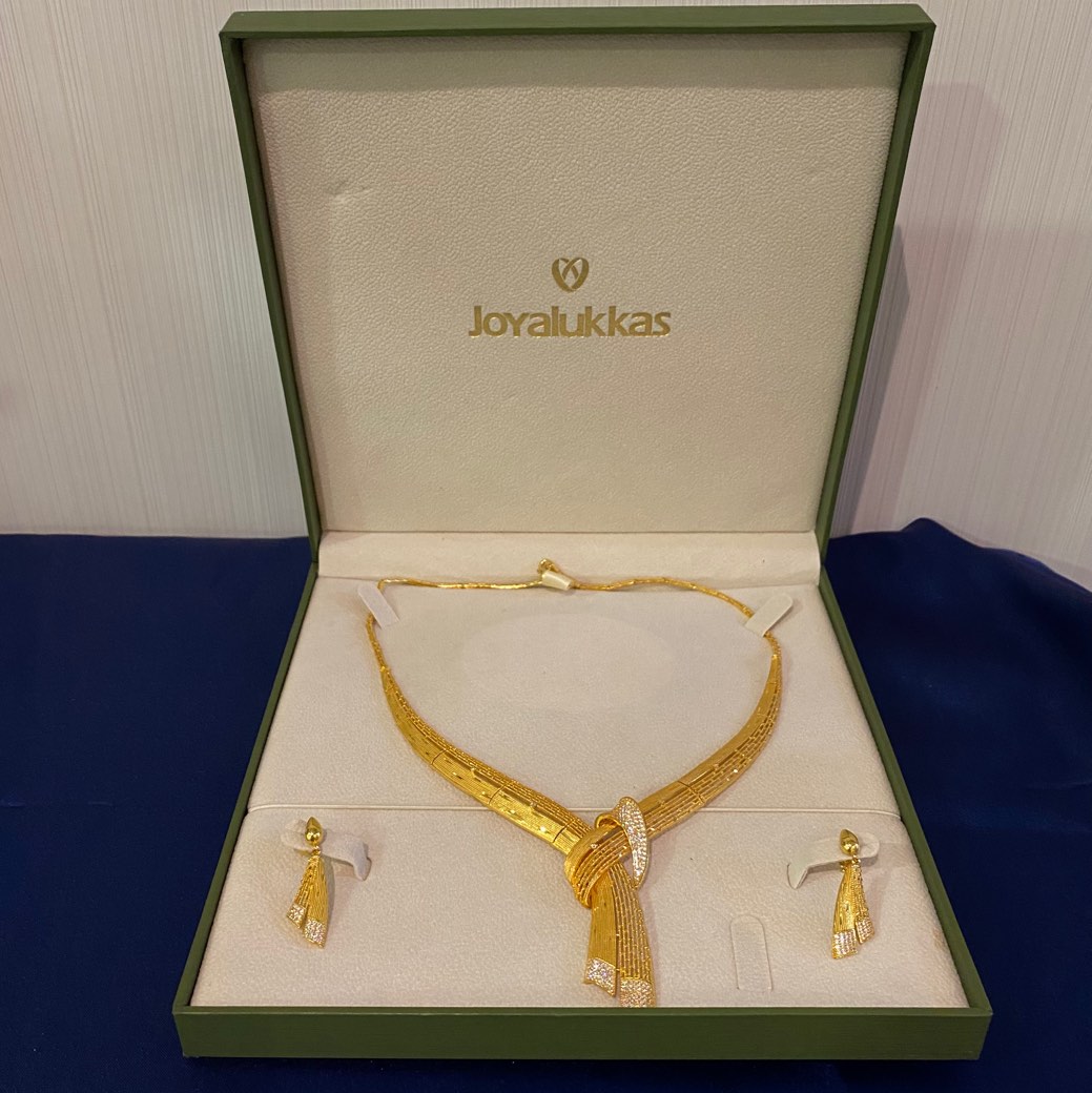Joyalukkas 916 22K Yellow Gold Necklace & Earrings Set, Women's Fashion ...