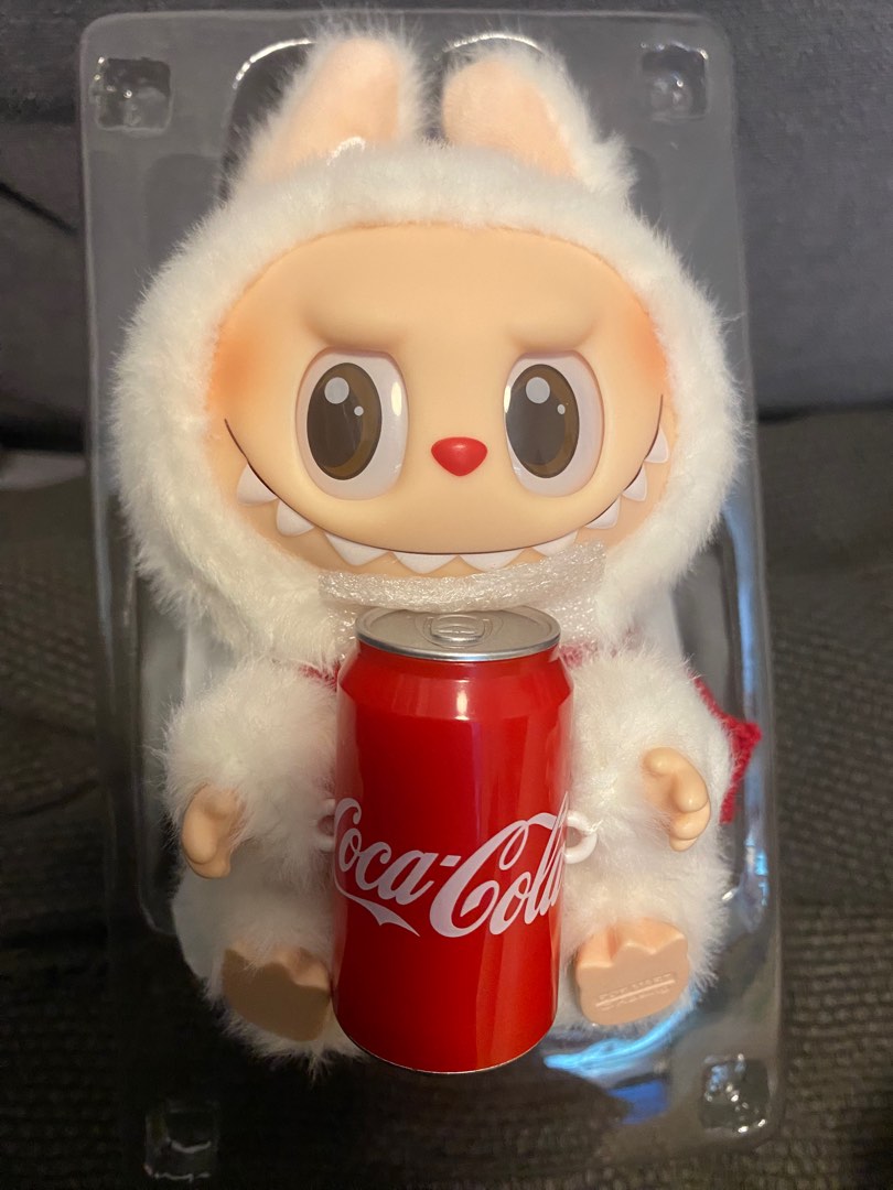 Labubu cola, 興趣及遊戲, 玩具 & 遊戲類 - Carousell
