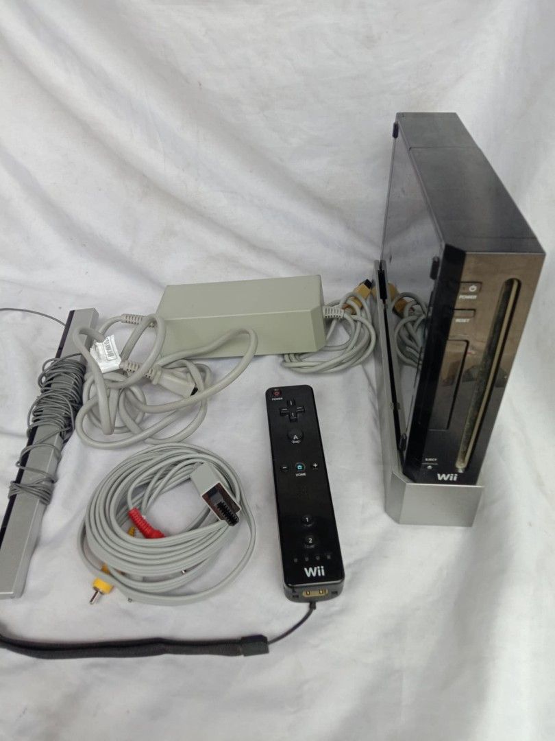 Nintendo Wii black.model set Japan version Tested working 110v ac ...