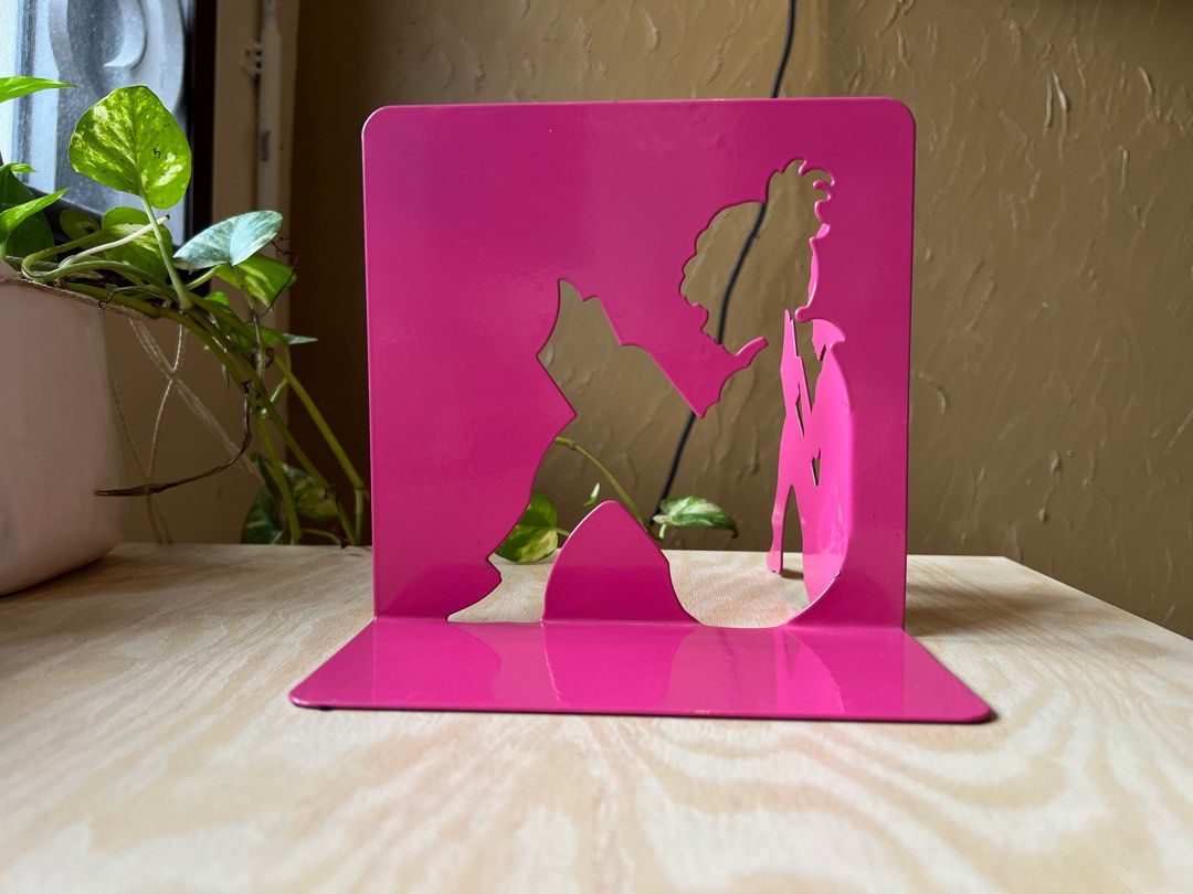PINK BOOKSHELF BOOKENDS for young girls - Simple Girl Reading Book ...