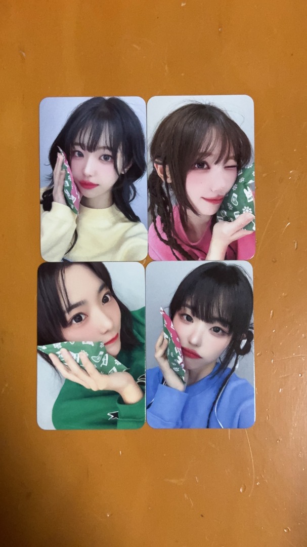 QWER 2nd Mini Album : Algorithm's Blossom 特典卡, 興趣及遊戲, 收藏品及紀念品, 韓流 - Carousell