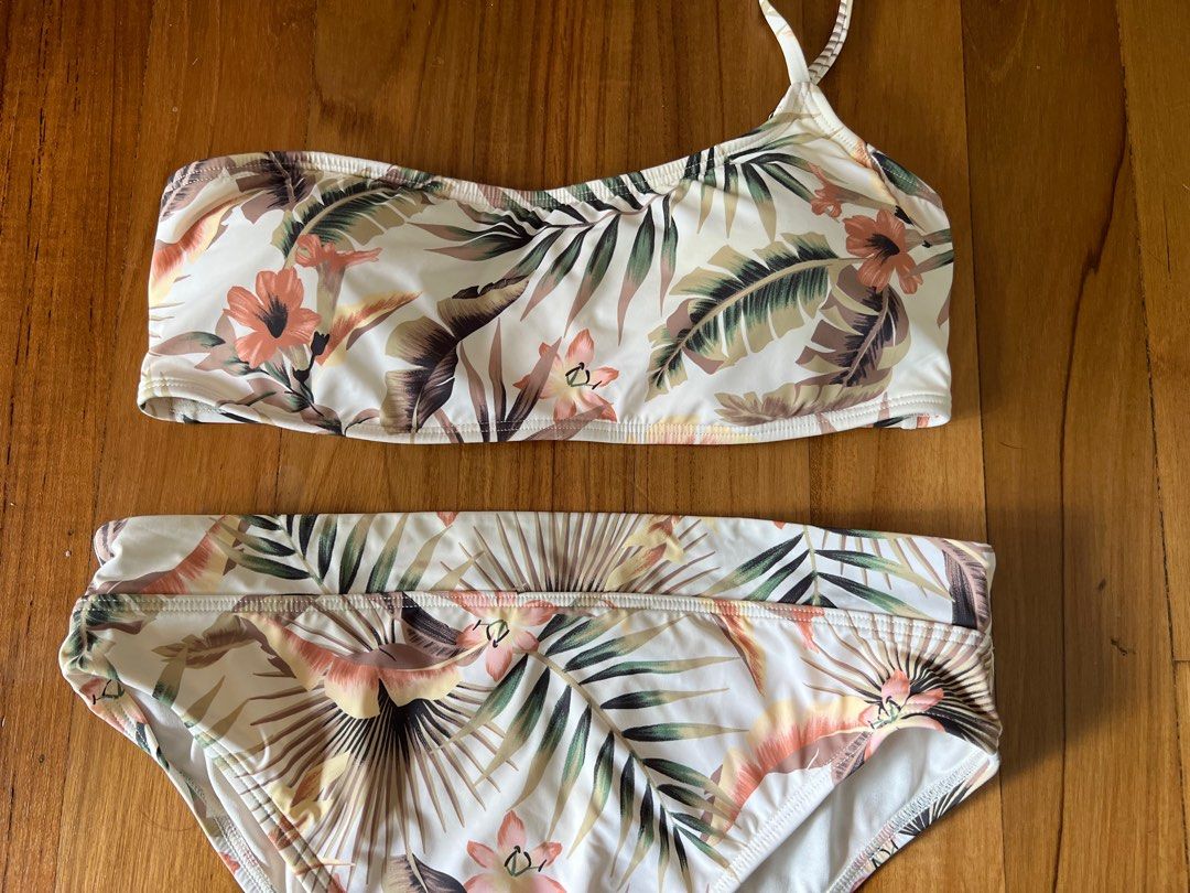 U.P $130 [SET] Billabong high waisted one shoulder frankies bikini rip ...