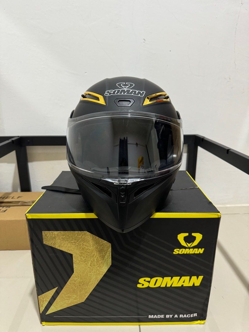 Soman Fullface Helmet, Motorbikes on Carousell