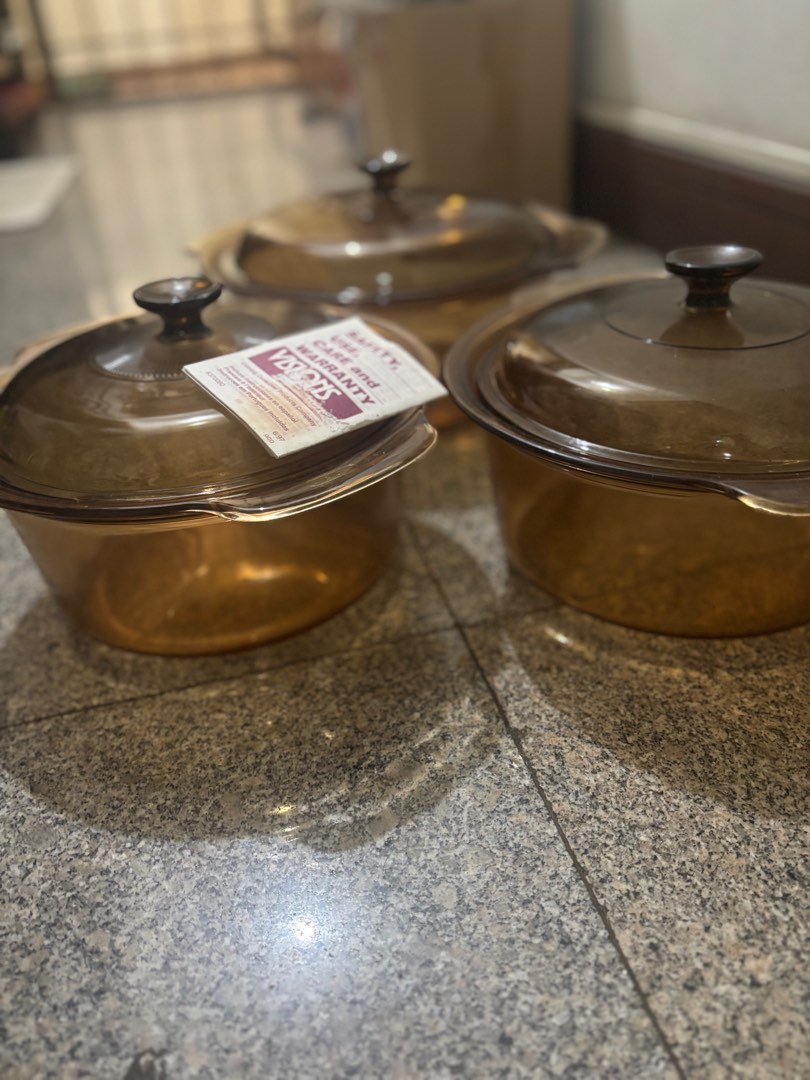 Visions Cookware Covered Dutch Casserole, Furniture & Home Living ...