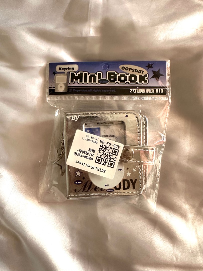 y2k id photo card album keychain, Hobbies & Toys, Memorabilia ...