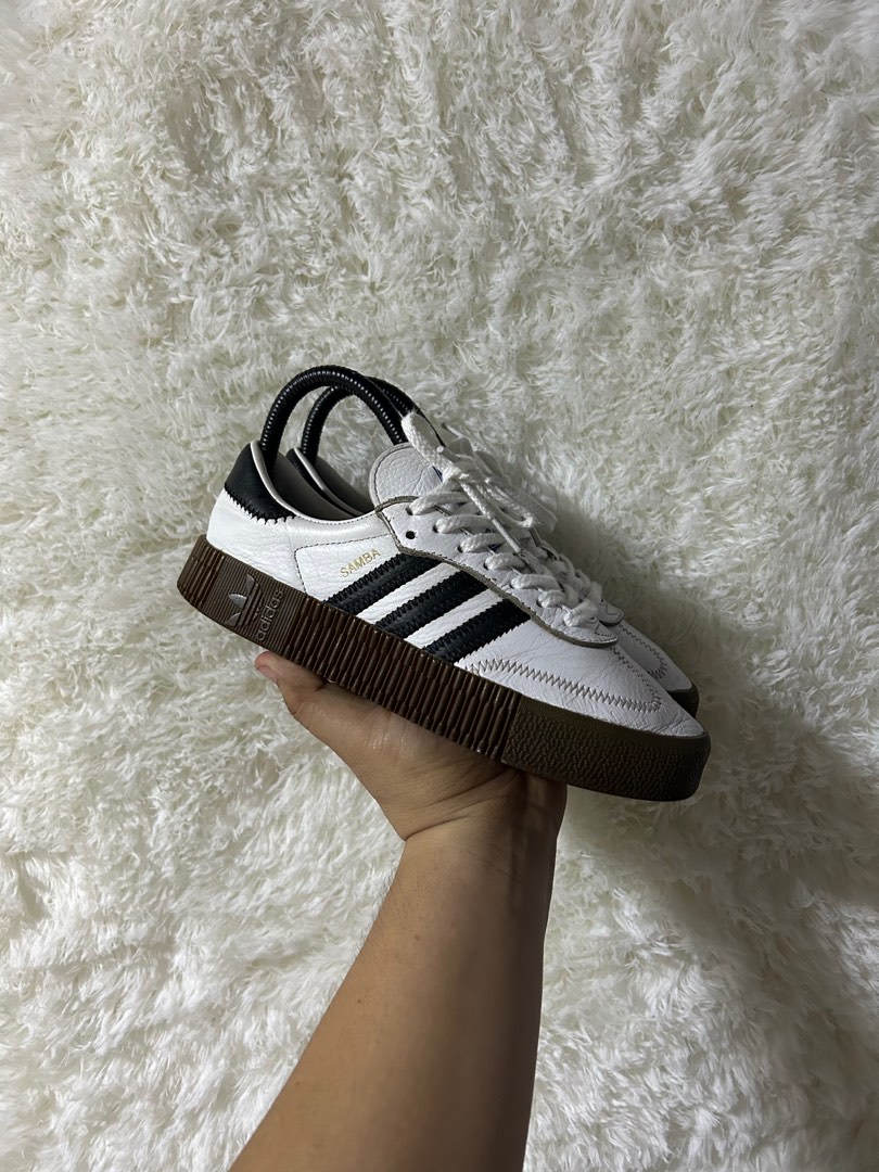 Adidas samba Rose, Women's Fashion, Footwear, Sneakers on Carousell