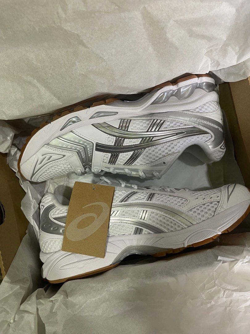 Asics Gel Kayano 14 x A.P.C white/pure silver, Men's Fashion, Footwear ...
