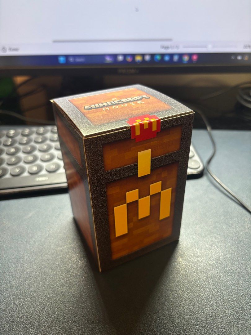 BNIB McDonald’s minecraft blind box, Hobbies & Toys, Memorabilia ...