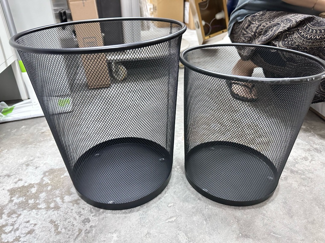 Classic Wire Mesh Dustbin, Furniture & Home Living, Cleaning & Homecare ...