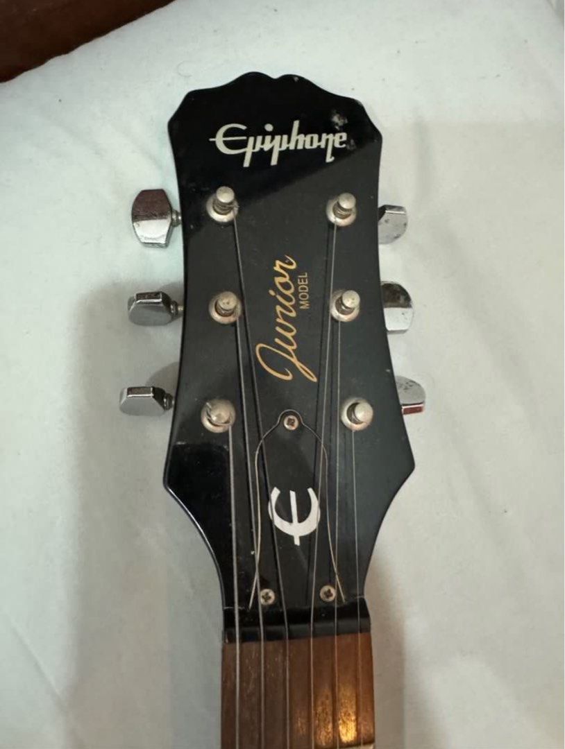 Epiphone Jr. Electric guitar, Hobbies & Toys, Music & Media, Musical ...