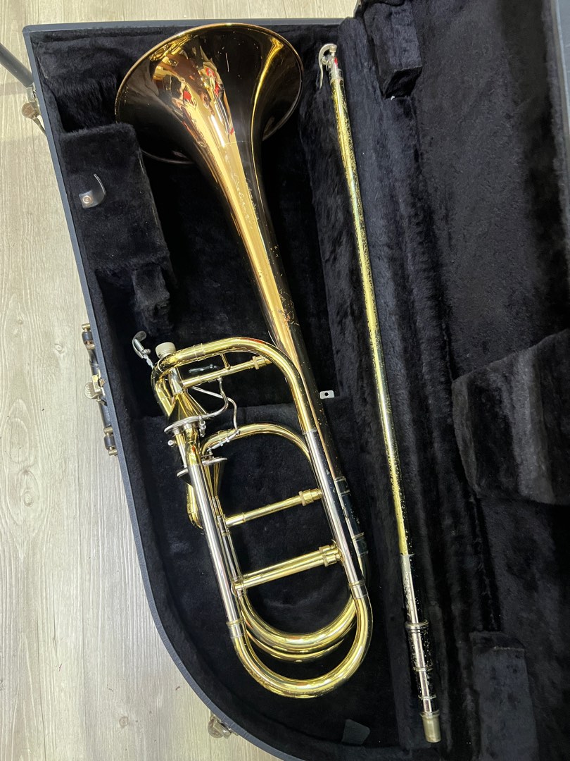 Getzen 3052 Custom Bass trombone, Hobbies & Toys, Music & Media ...