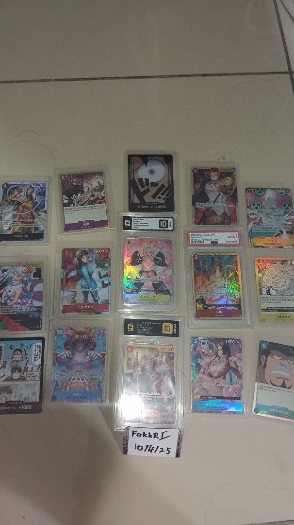 Hit and slab tcg one piece, Hobbies & Toys, Collectibles & Memorabilia ...