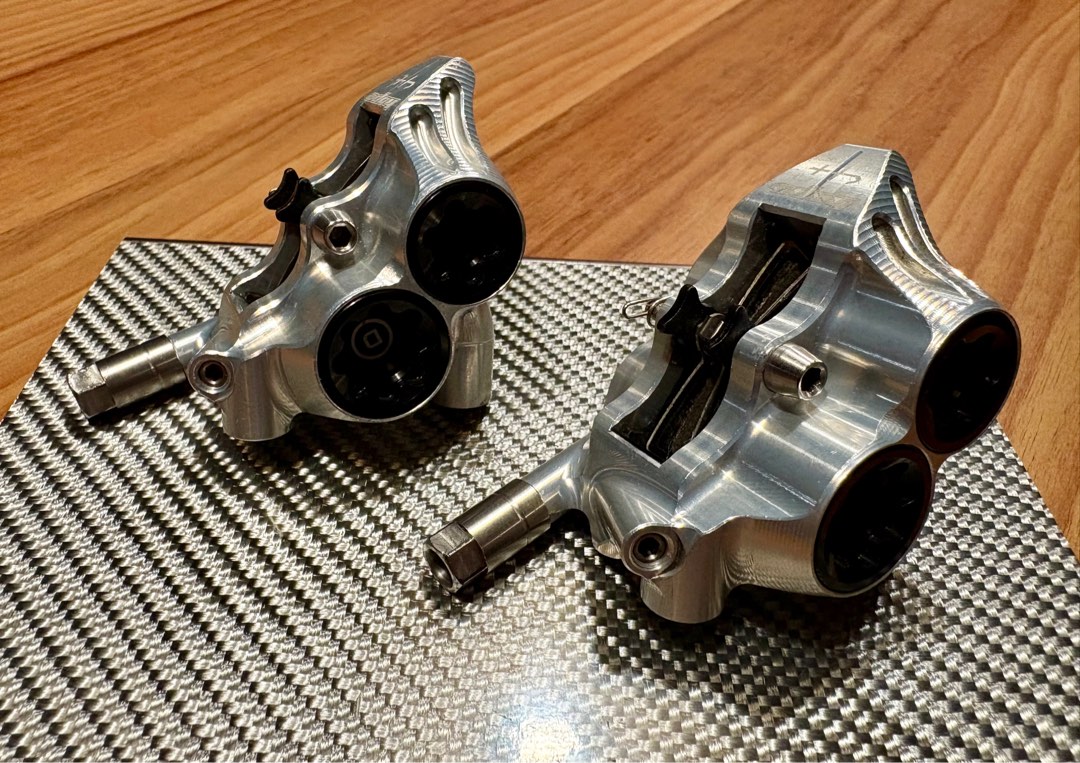Hope RX4+ Calipers, Sports Equipment, Bicycles & Parts, Parts ...