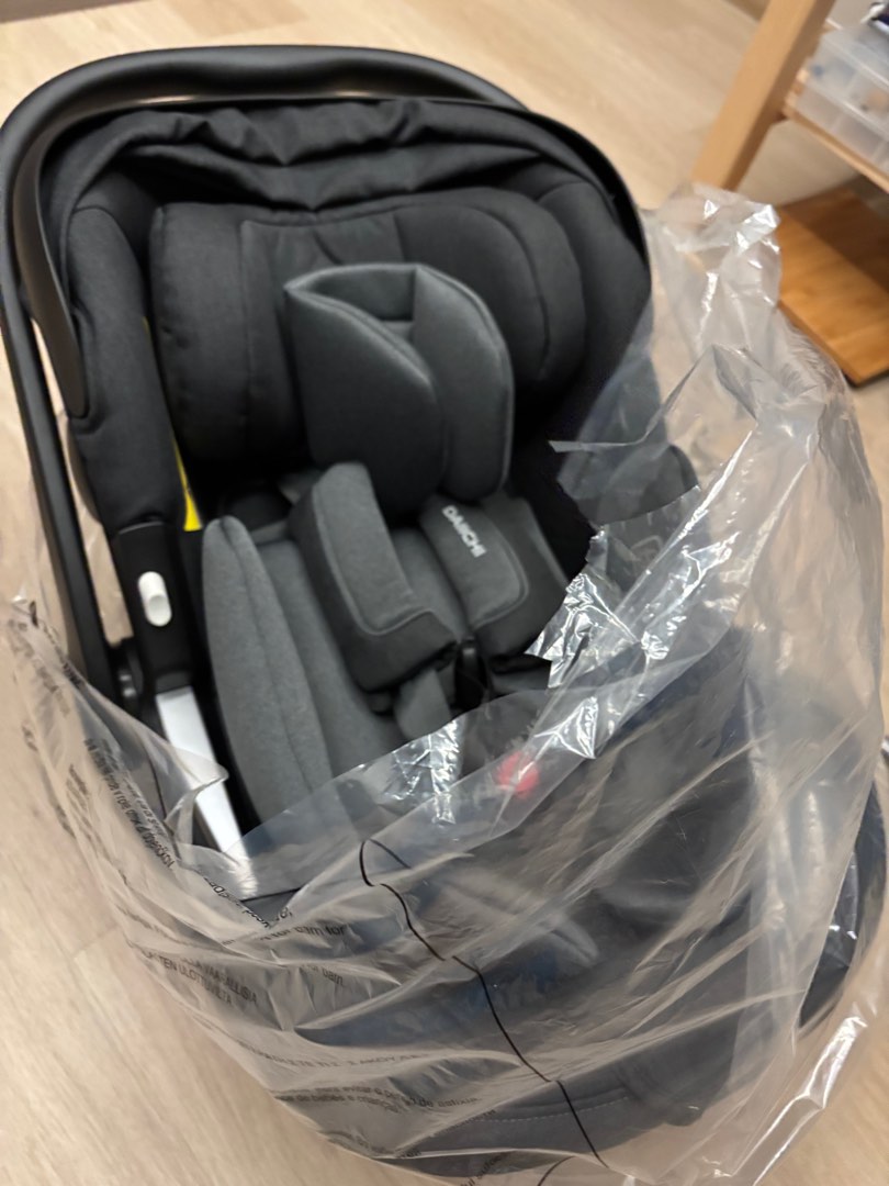 Daiichi Infant Car Seat (ADAC Rating 1.4), Babies & Kids, Going Out ...