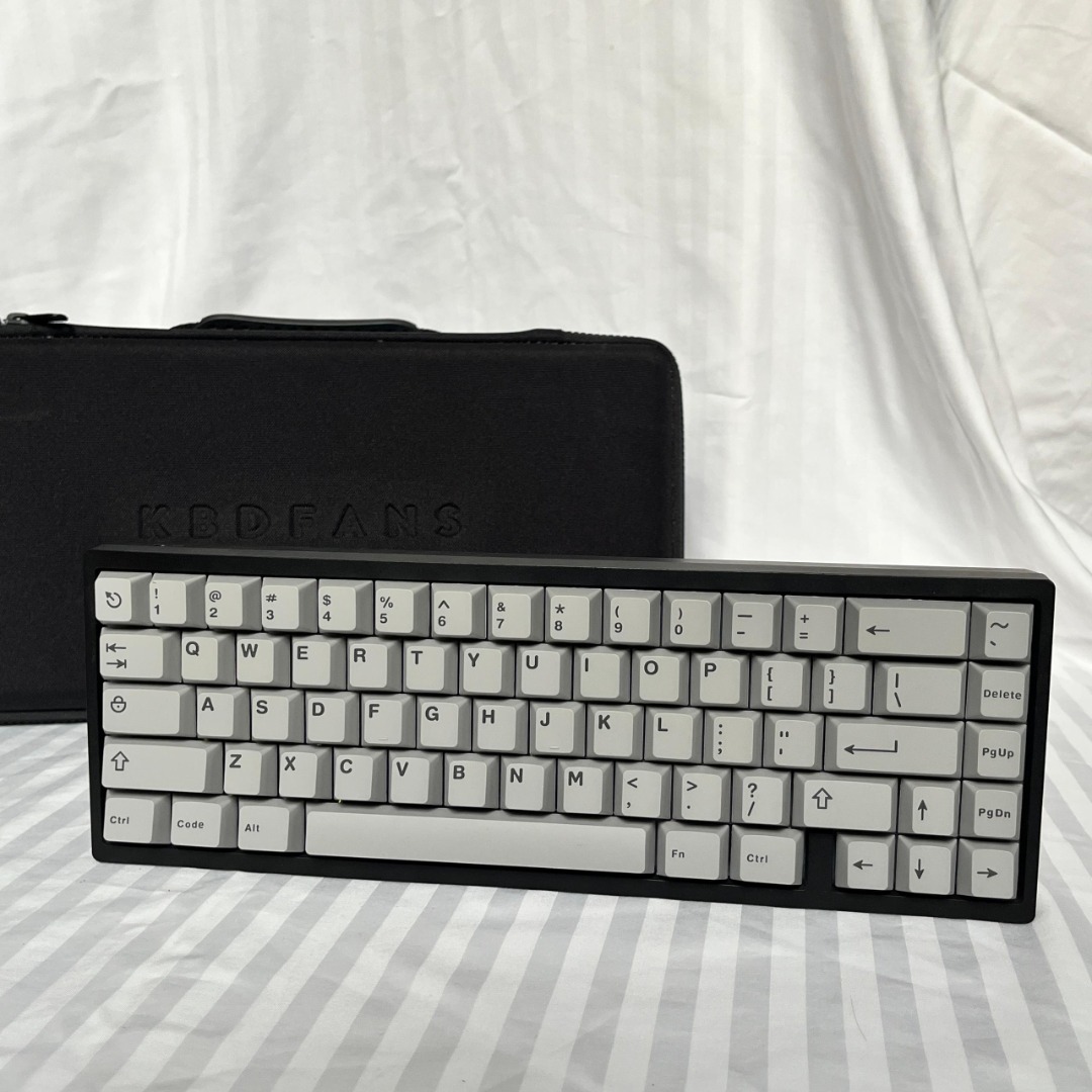 KBDFans KBD67 LITE R2 | Outemu Honey Peach Silent | Custom Keyboard ...