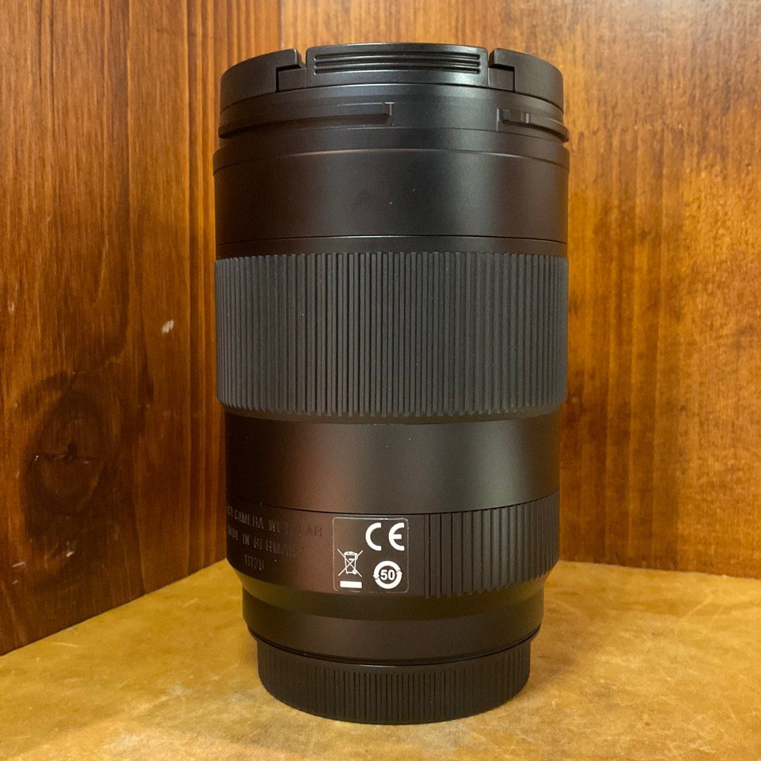 LEICA SL 75 F2 APO W/BOX (4750369), Photography, Lens & Kits on Carousell