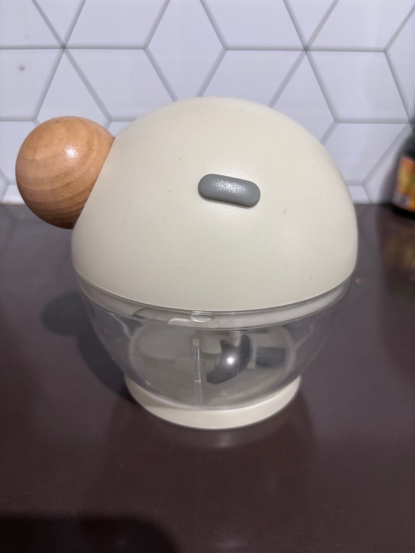 Manual chooper, Kitchen & Appliances di Carousell
