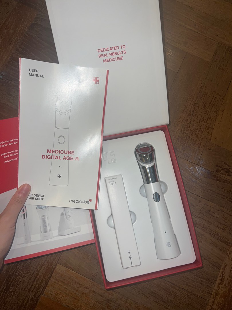 Medicube Age-R ATS Air Shot Device, Beauty & Personal Care, Face, Face ...