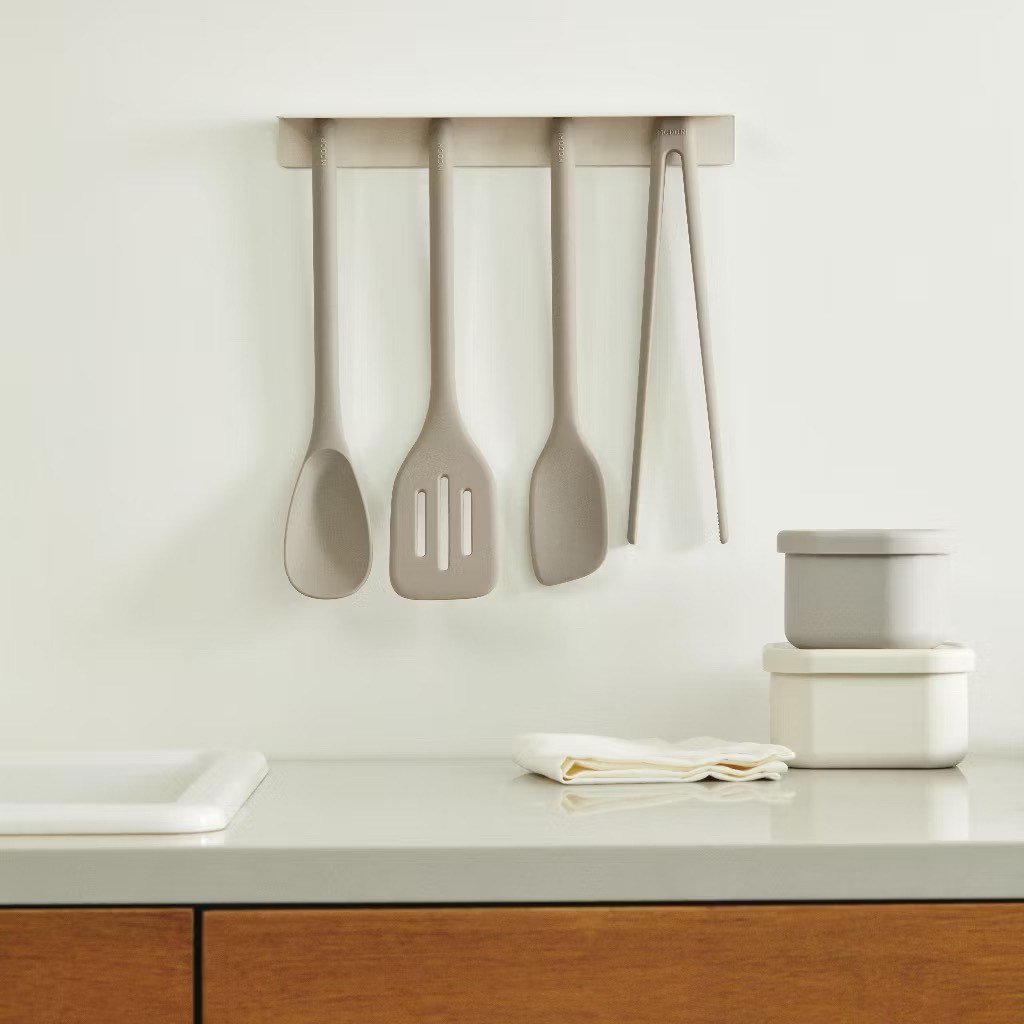 Modori Grey Magnetic Cooking Set (with rack), Furniture & Home Living ...