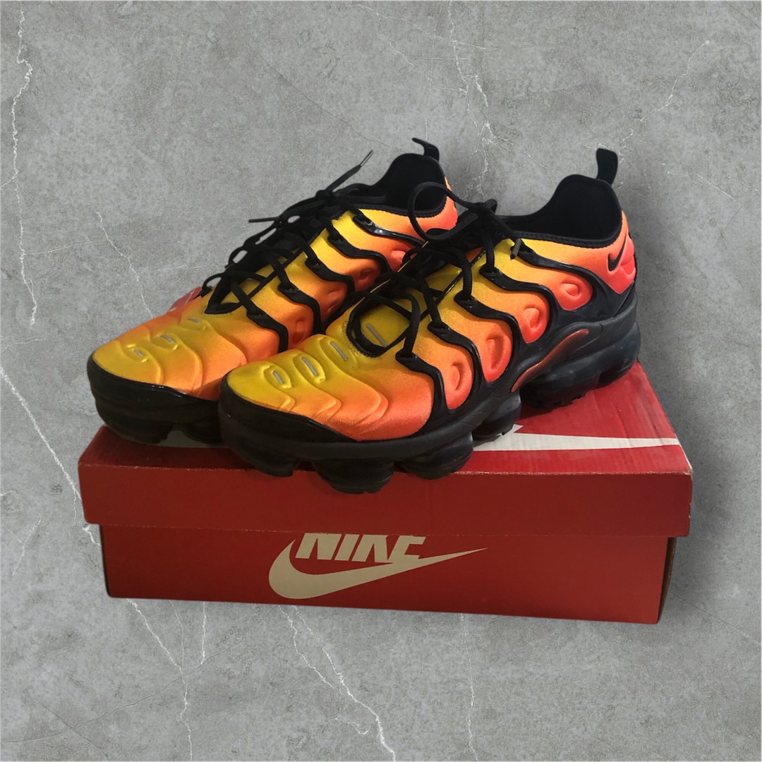nike air vapormax plus sunset, Men's Fashion, Footwear, Sneakers on ...