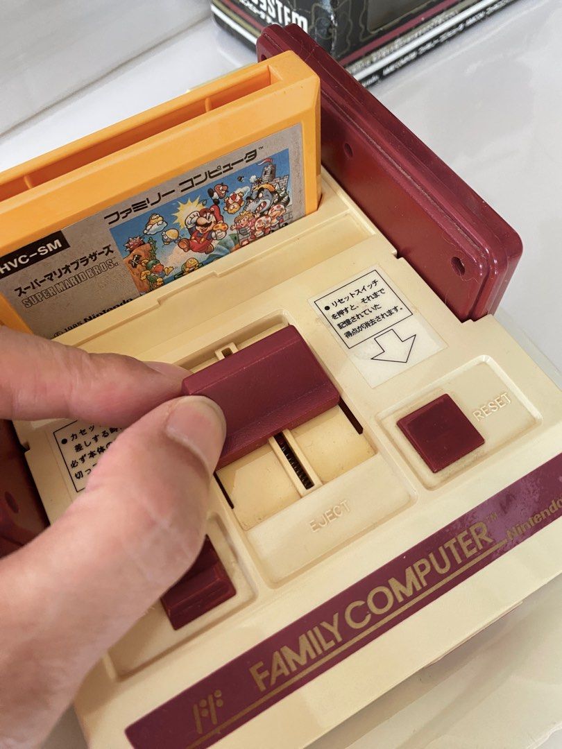 Nintendo Family Computer MD case 紅白機 景品 已絕版, 興趣及遊戲, 玩具 & 遊戲類 - Carousell