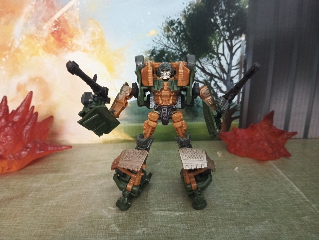 Transformers HFTD Scout Class Firetrap, Hobbies & Toys, Toys & Games on ...