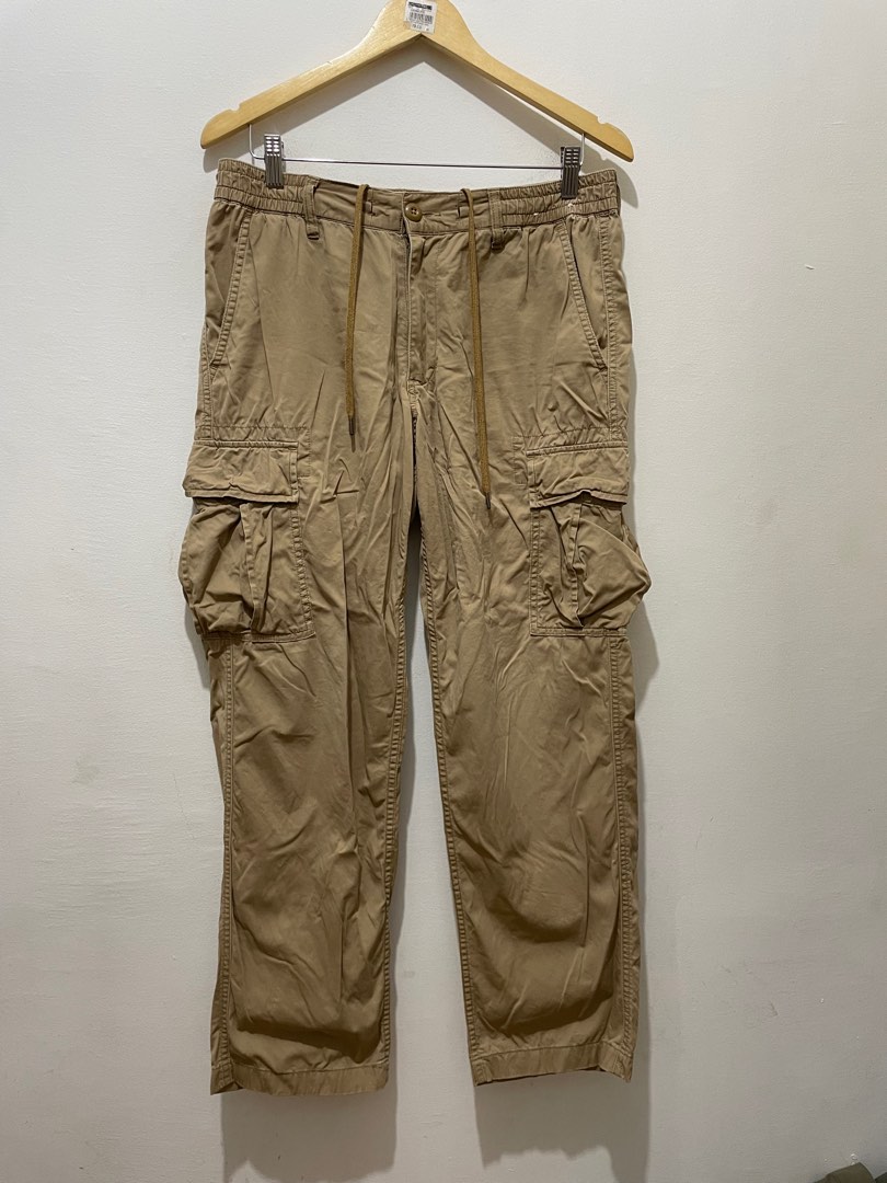 UNIQLO CARGO PANTS, Men's Fashion, Bottoms, Trousers on Carousell