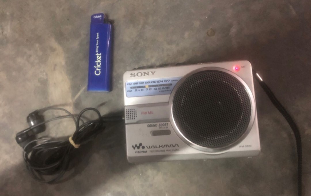 vintage sony walkman wm-sr10, Hobbies & Toys, Collectibles ...