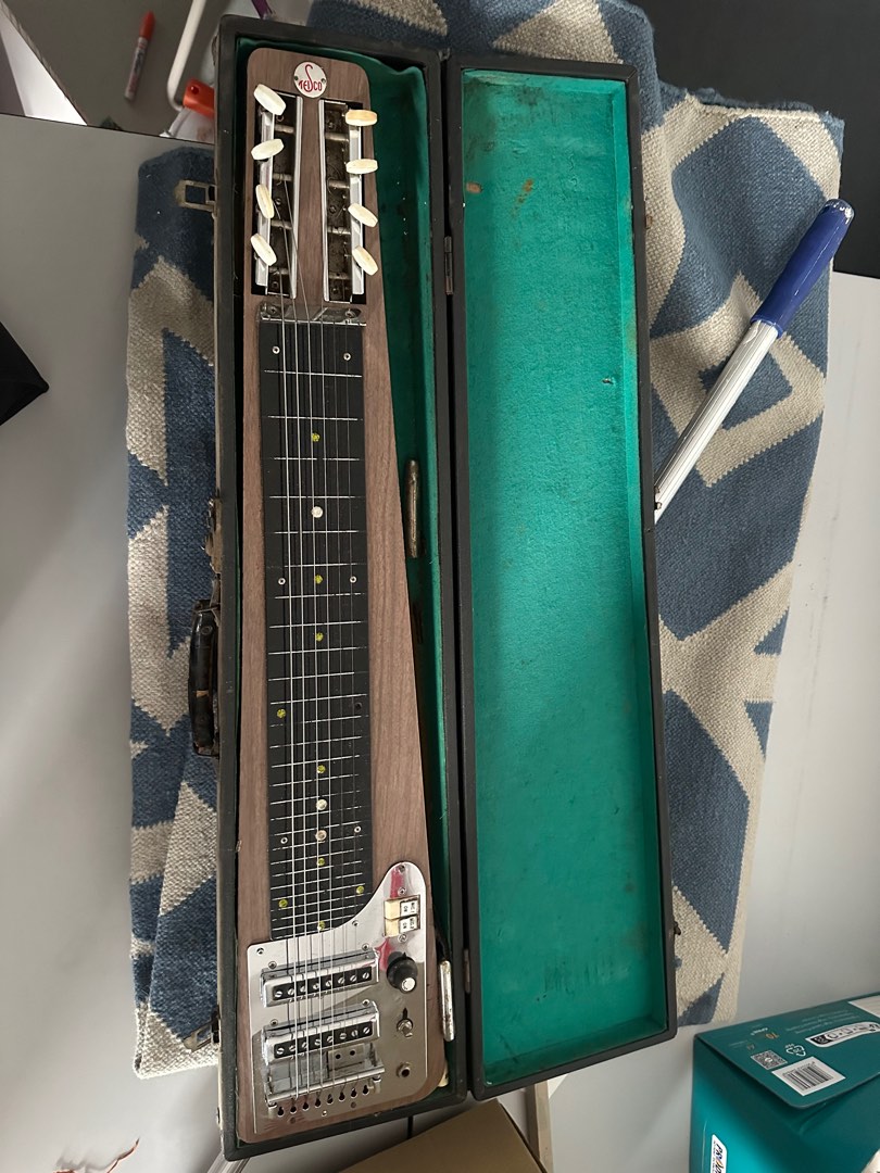 Vintage Teico Steel guitar 1960, Hobbies & Toys, Music & Media, Musical ...