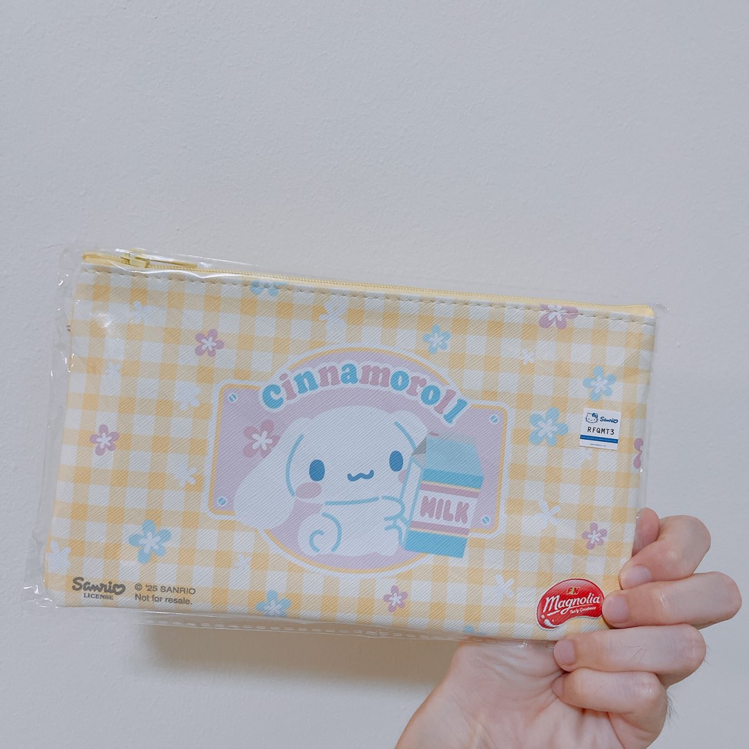 Cinnamoroll pouch, Women's Fashion, Bags & Wallets, Purses & Pouches on ...