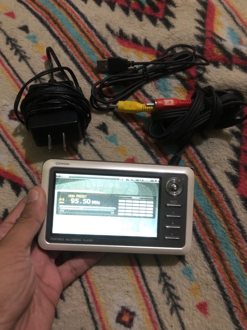 Cowon A2 / 20GB portable multimedia player, Audio, Portable Music ...