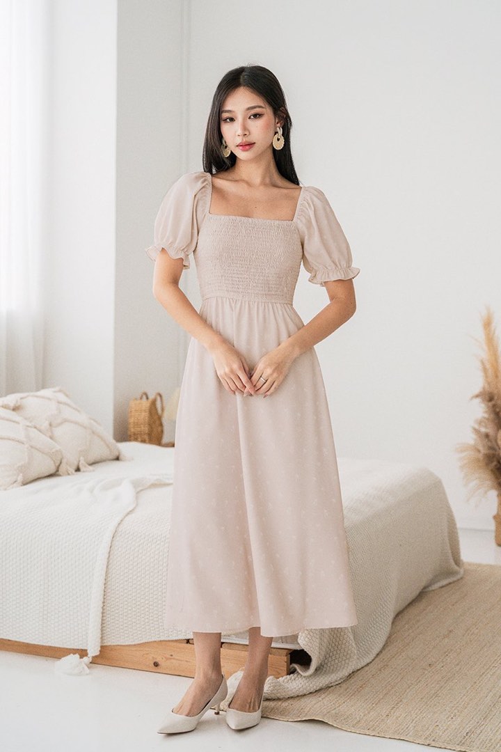 Dear Lyla Emma Puff Sleeve Smoked Midaxis dress, Women's Fashion, Dresses & Sets, Dresses on ...