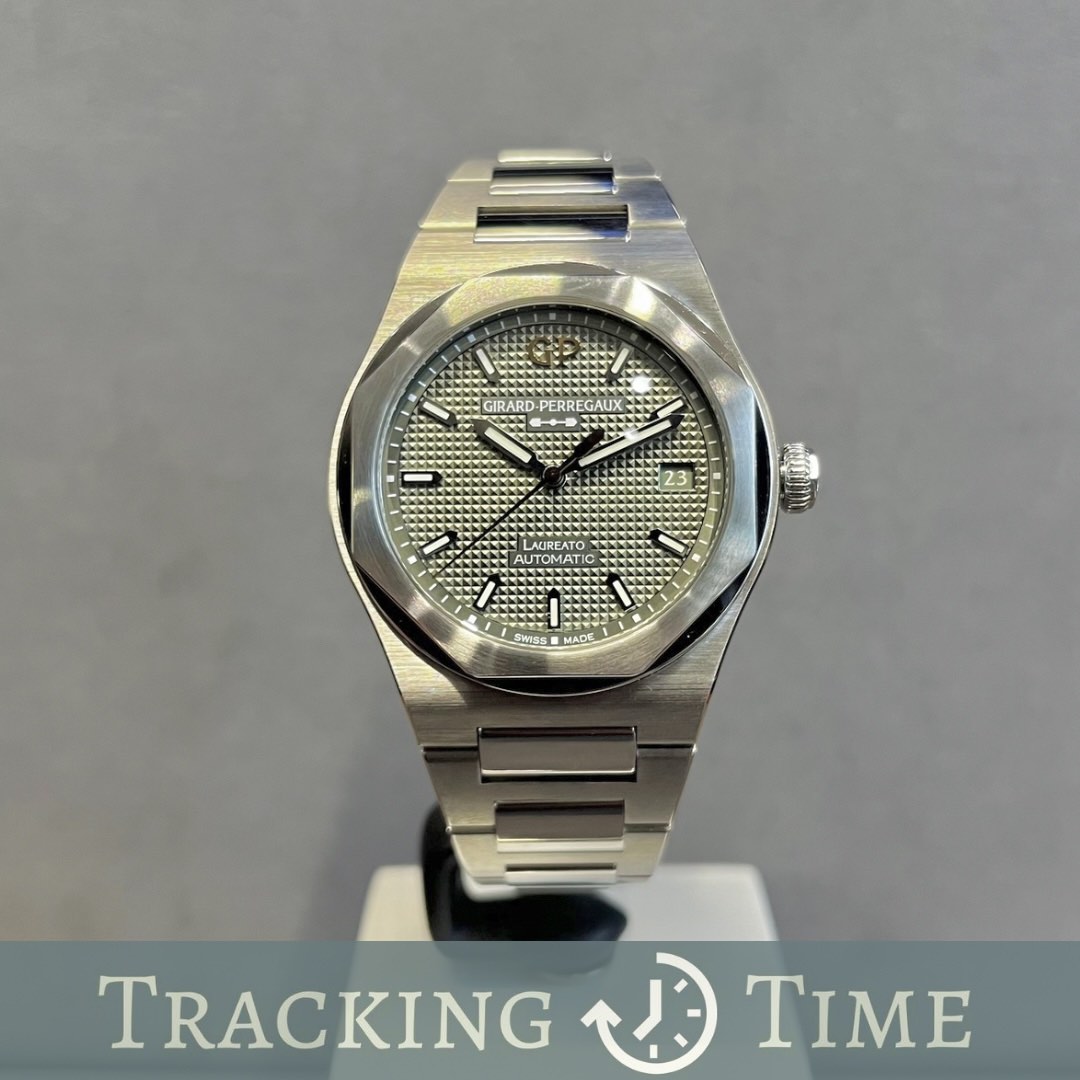 Girard Perregaux 4/2025 Laureato 38 Sage Green Dial 81005-11-3407-1CM ...