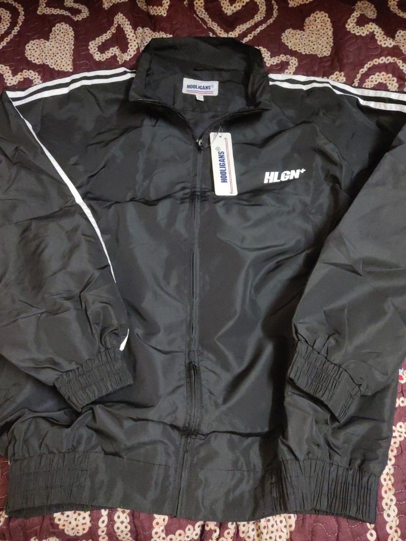 Hooligans Tracktop Jacket, Men's Fashion, Activewear on Carousell